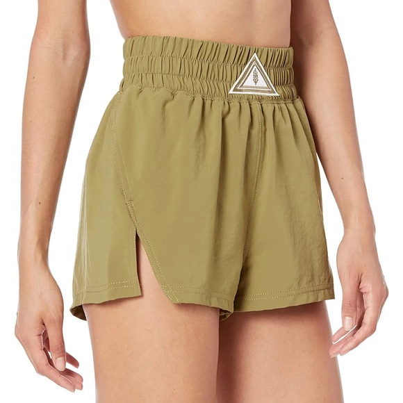 Free People | Shorts | Fp Movement By Free People Nwt Next Round Shorts ...
